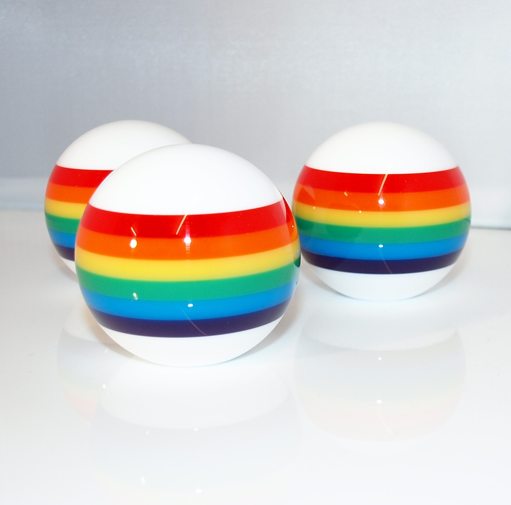 Rainbow Spheres - York Plastics